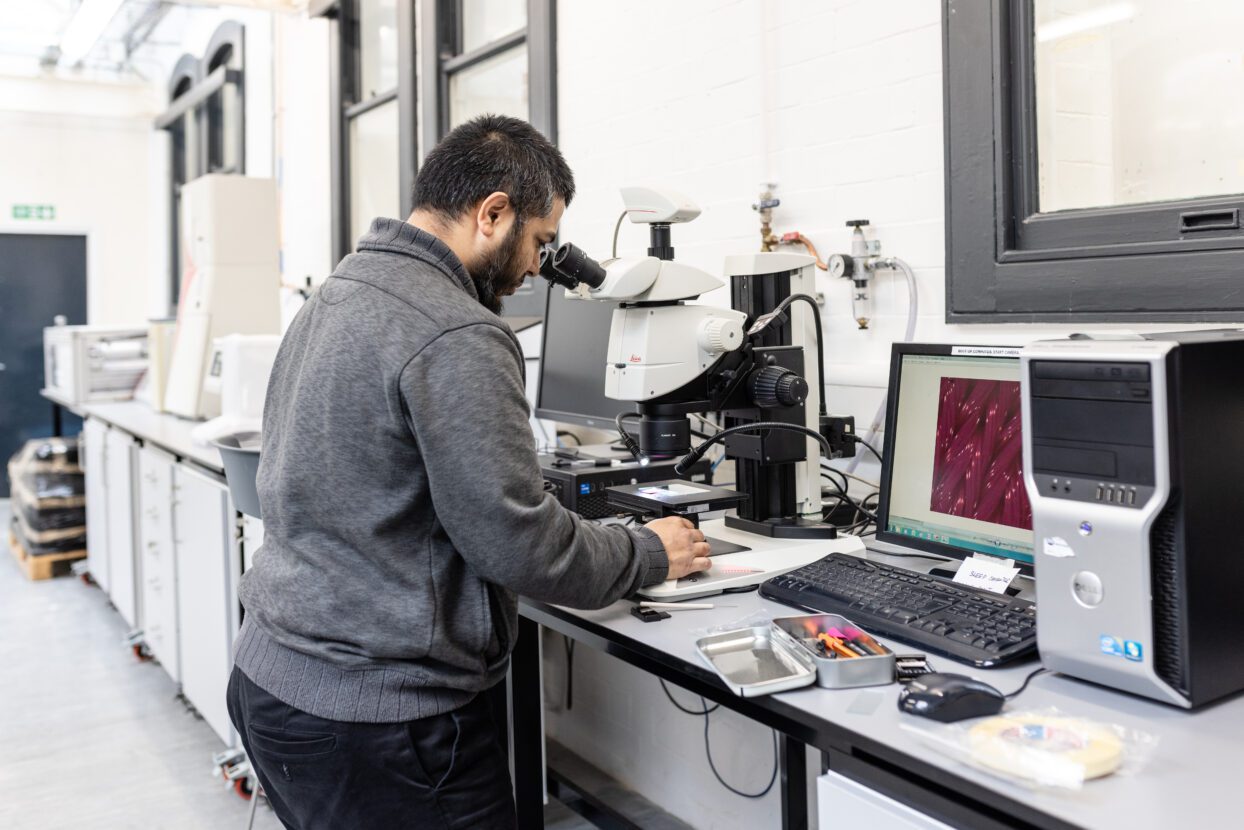 The University of Leeds’ new Textile Innovation and Sustainability BSc ...